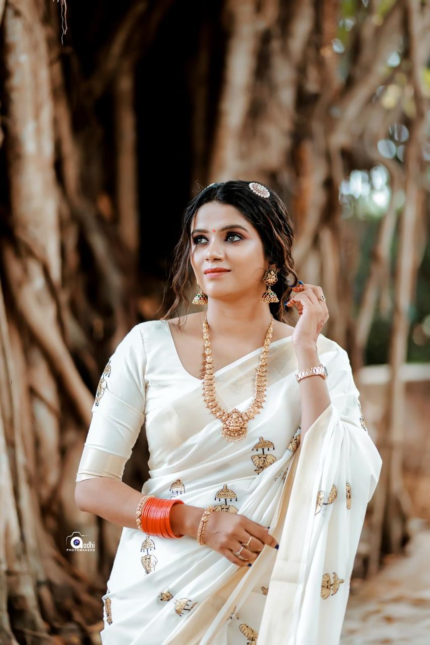 Kerala Saree – Valkannadi
